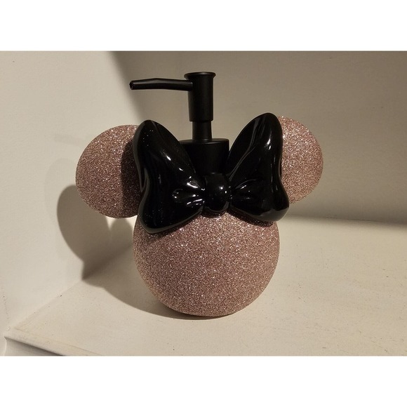 Disney | Bath | Disneyrose Gold Glitter Minnie Mouse Black Bow Soap ...
